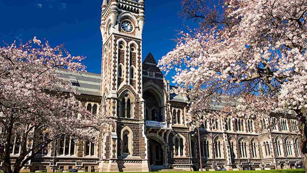8 Best Universities in New Zealand - Outstanding Colleges