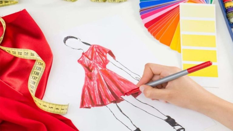 Top Fashion Design Courses in India - Outstanding Colleges