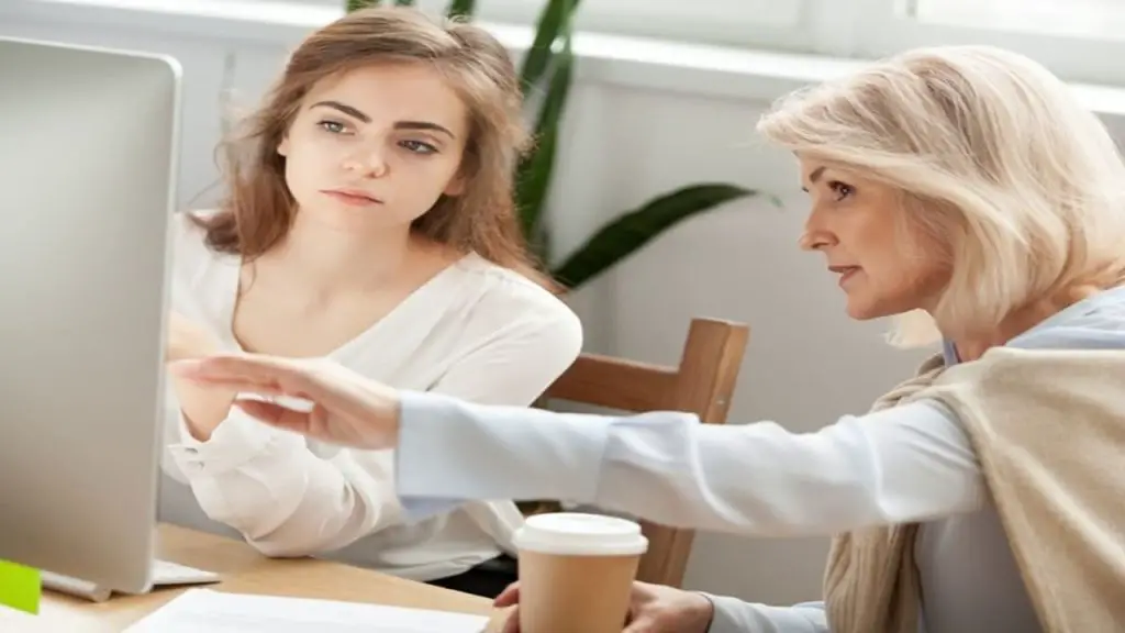 How to Get an Internship as a Web Developer - Outstanding Colleges