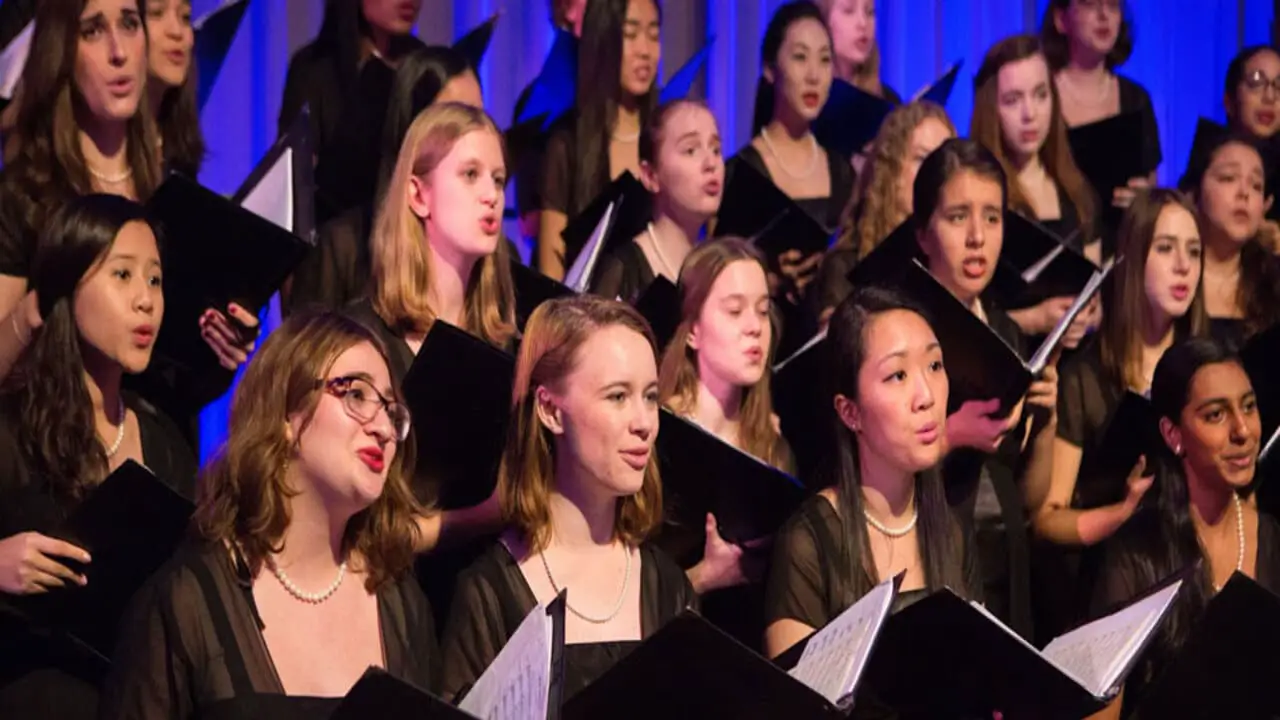 Best Colleges For Vocal Performance [14 Leading Colleges]